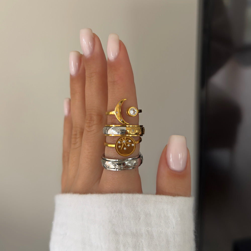 Calm Collective | Fidget Jewellery Designed To Overcome & Blend In